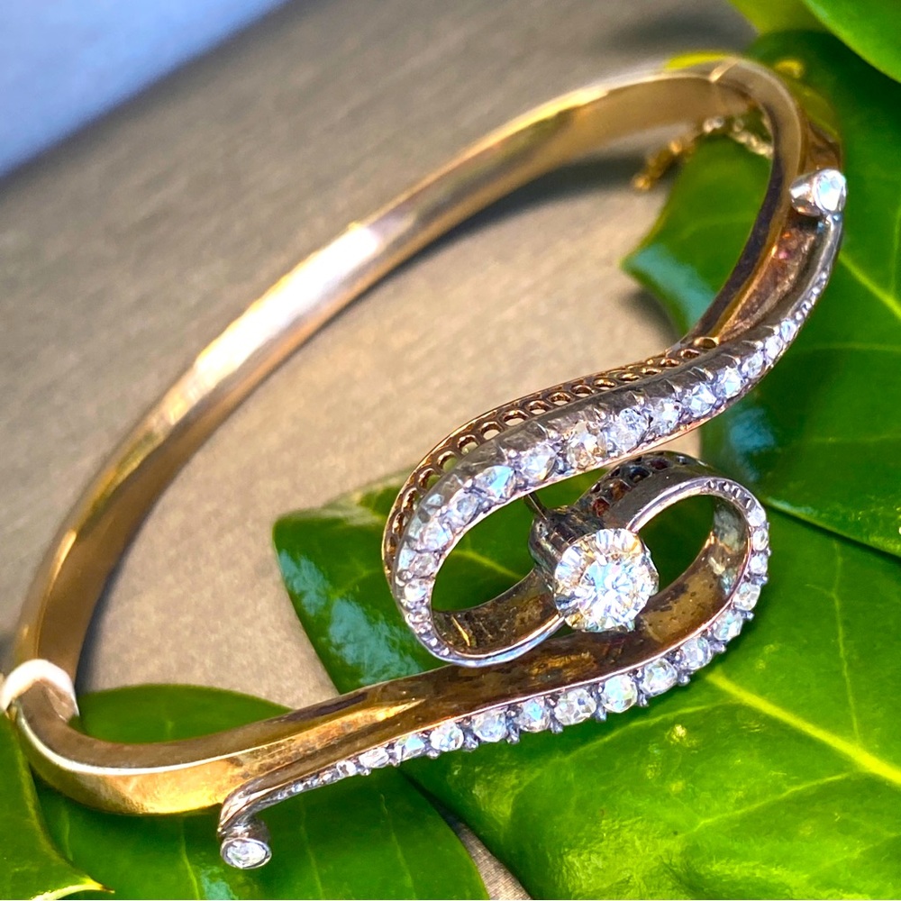 Antique 18k Rose Gold Diamond Buttercup-Set S-Shaped … - Gem